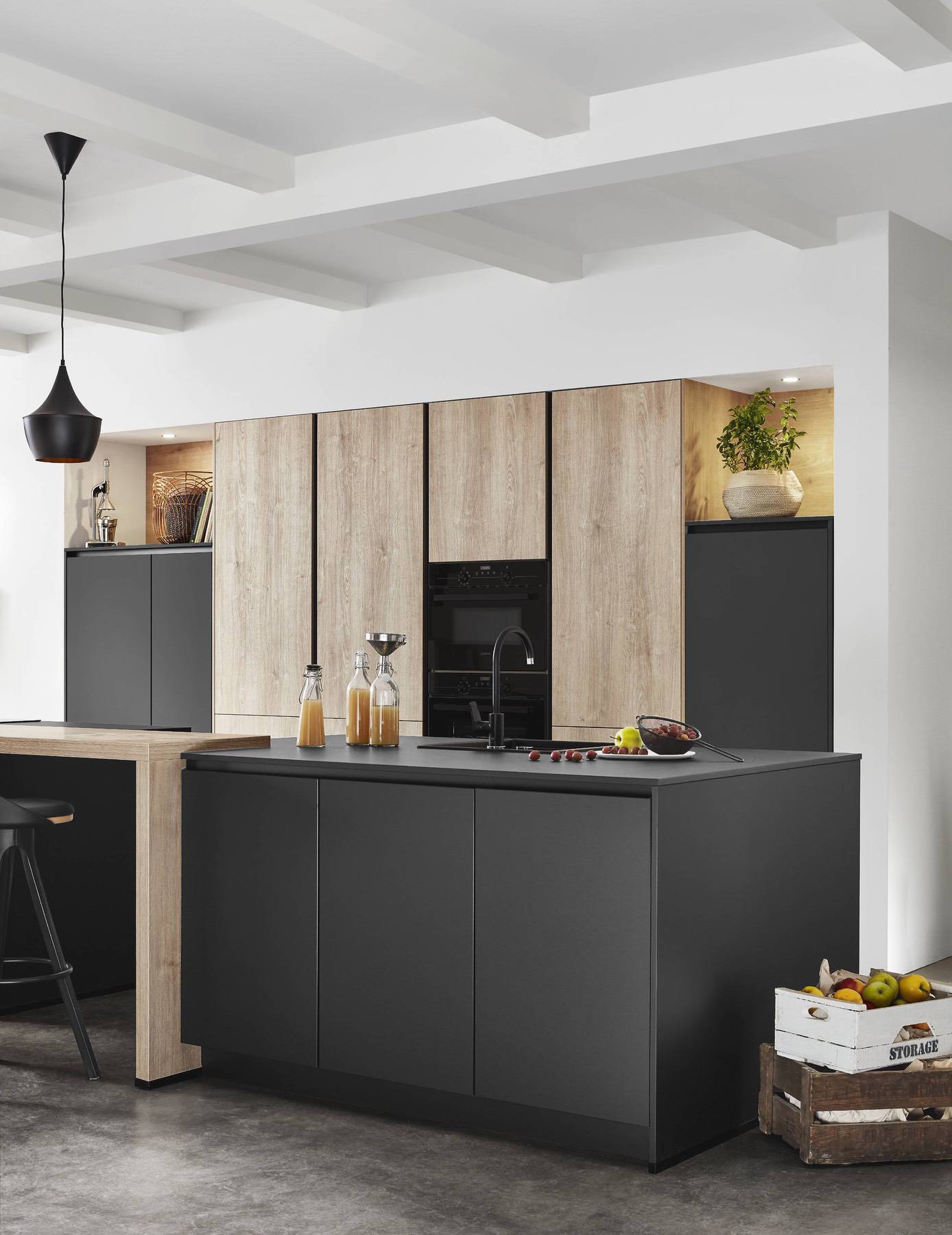 Two-Tone Kitchens Sheffield | Square Kitchens At Ponsford